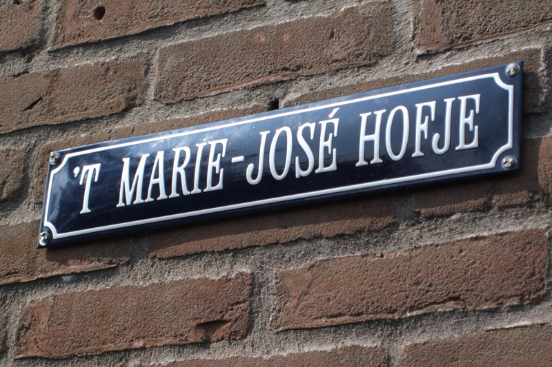 Streetsigns with personal text | Enamel street signs