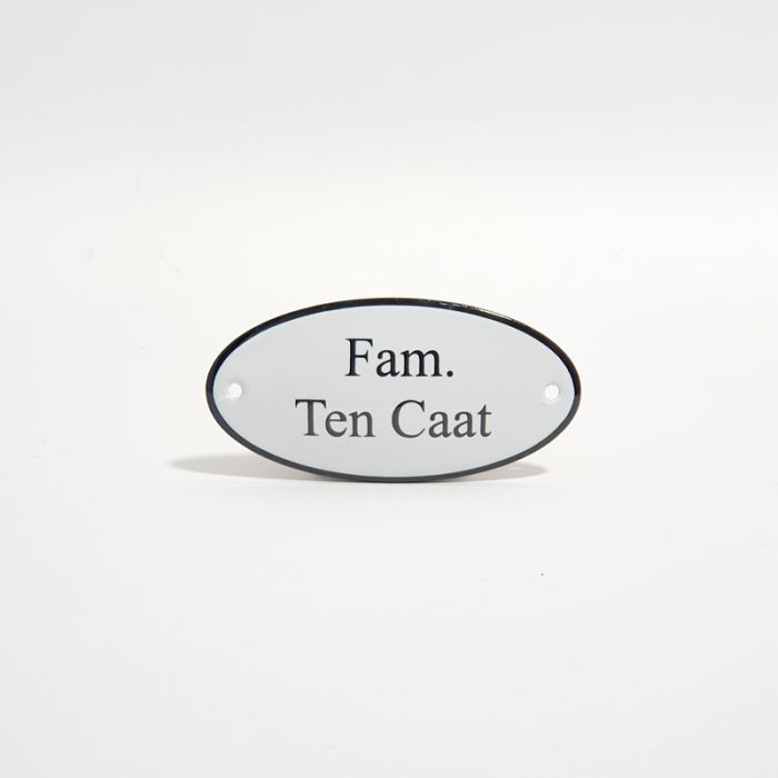 Name plate sign curved with border oval